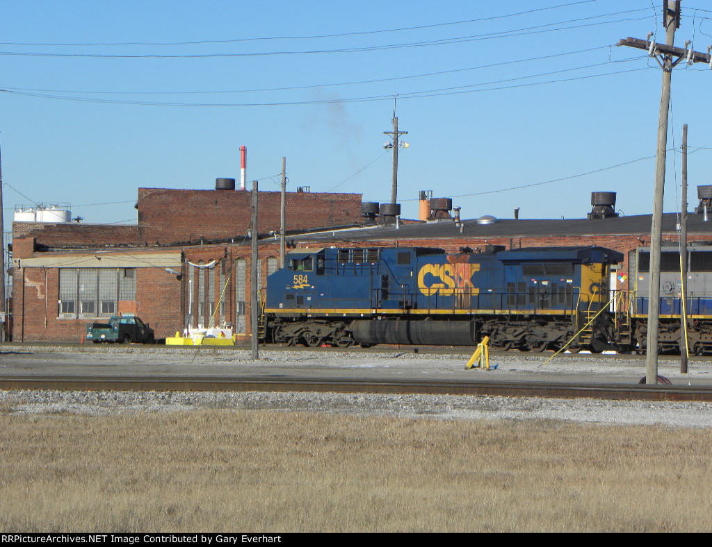 CSX 584 and CSX 8774